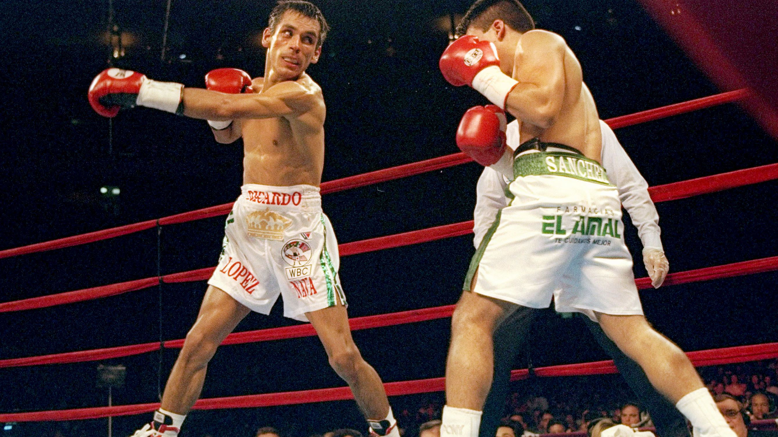 Finito López celebra 50 años con exaltación en Las Vegas