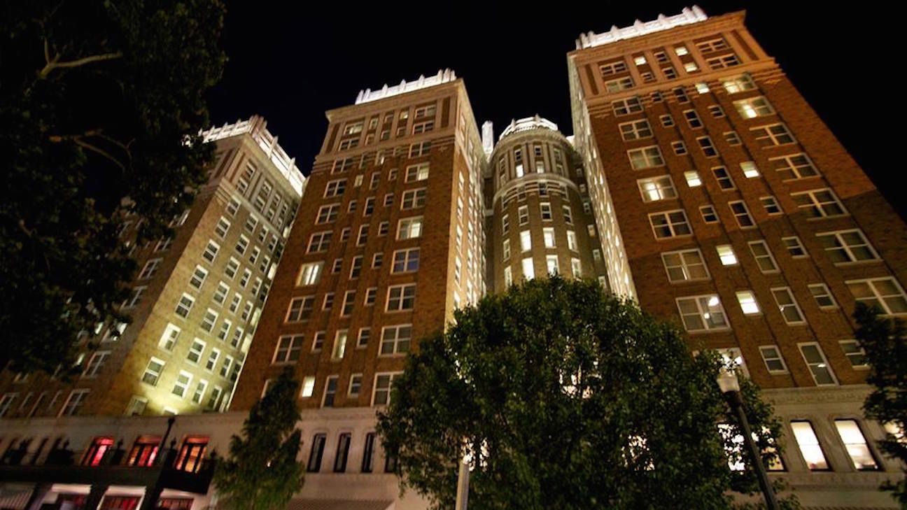 El hotel encantado que aterroriza a la NBA