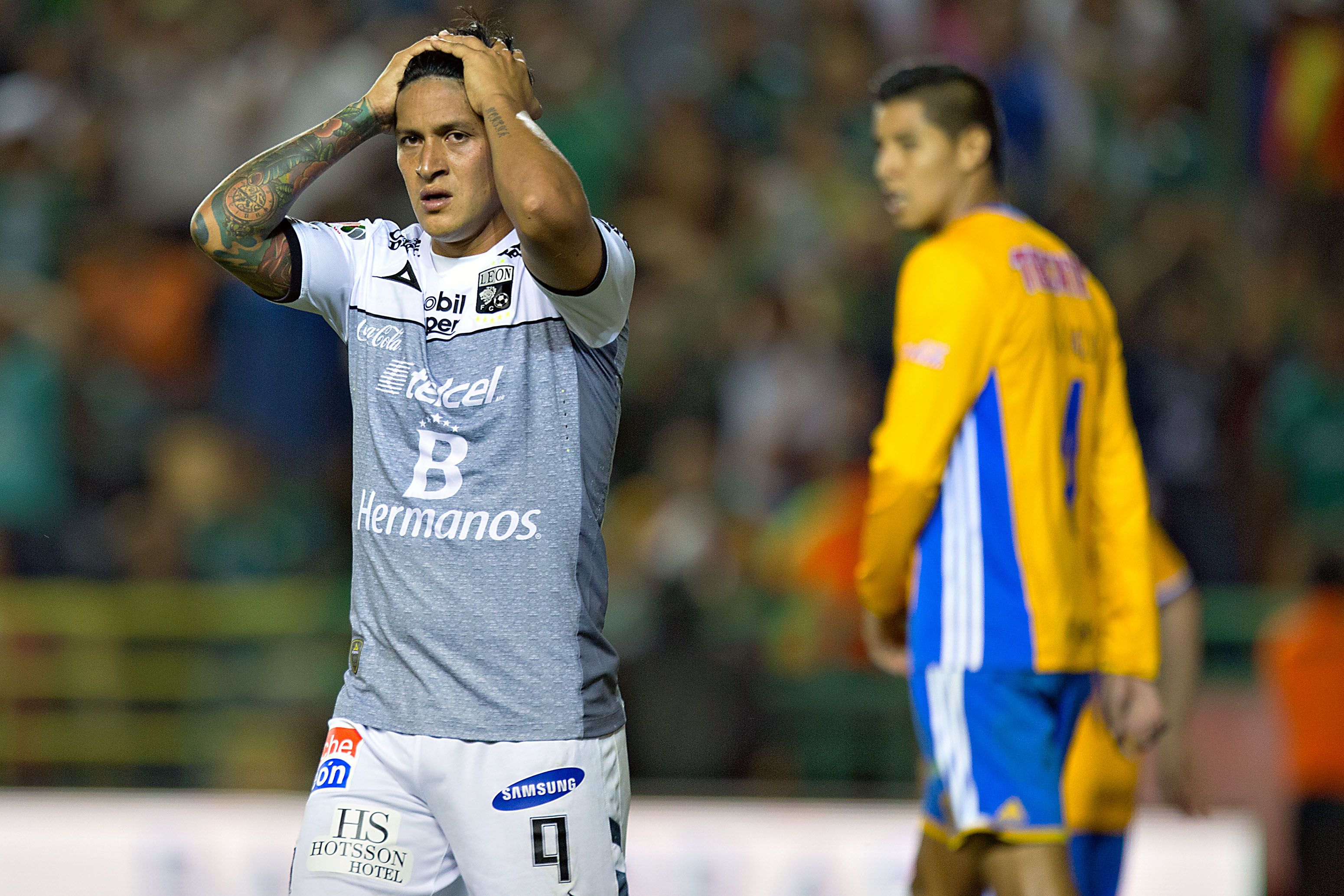 Cano se pierde la vuelta; no realizó el viaje a Monterrey