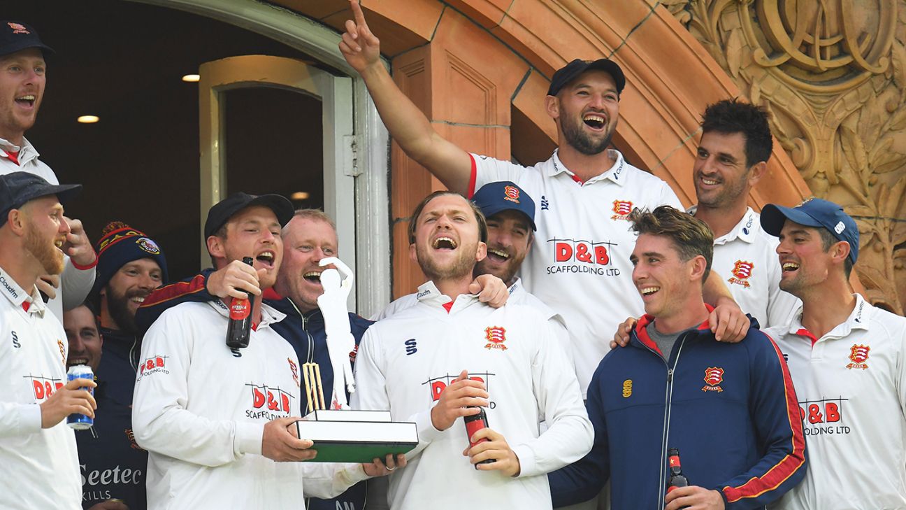 Essex captain Tom Westley issues apology after beer poured on Muslim ...