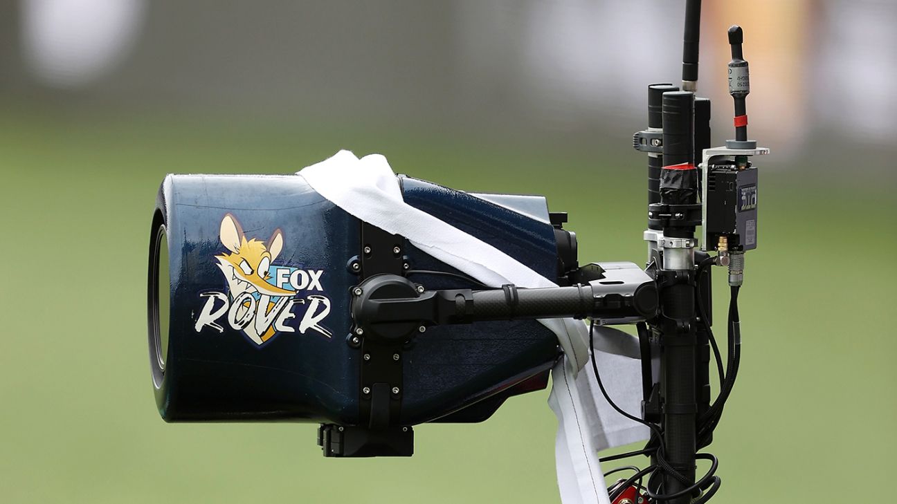 Camera buggy chooses India's best fielder - ESPN