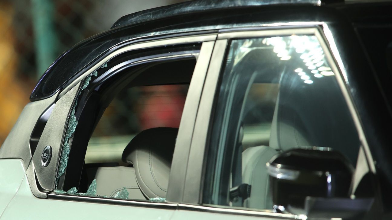 Watch Ellyse Perry smash a car window with her six in the WPL - ESPN