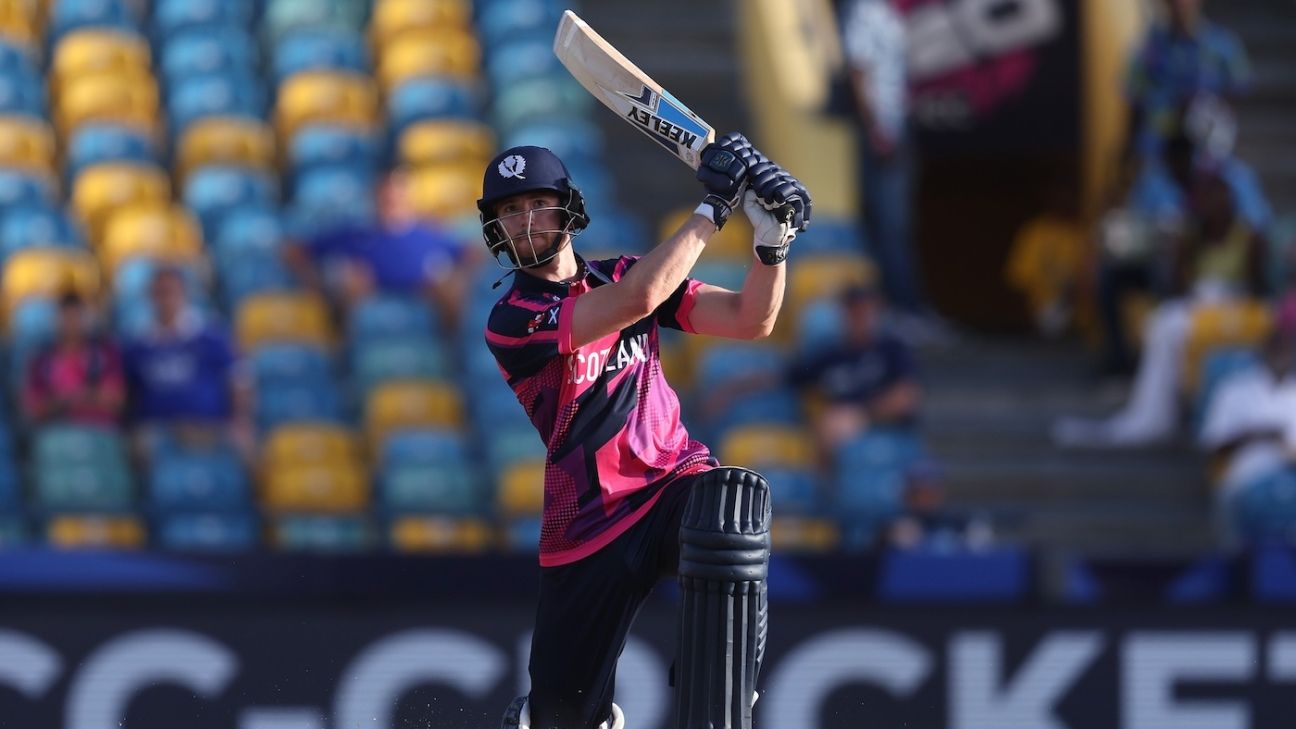 Michael Jones: 'If David Warner opens the bowling it'd be pretty funny ...