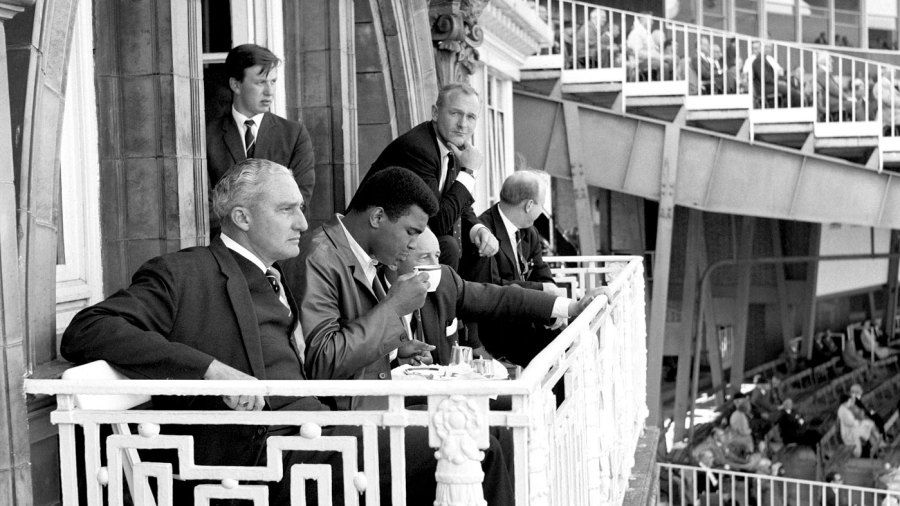 Float like a butterfly, sip like it's tea - ESPN