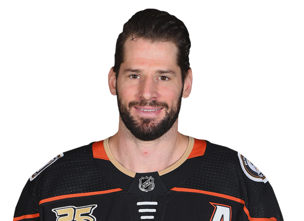 Pavel Datsyuk, Ryan Kesler, Jonathan Toews named Frank Selke Trophy ...