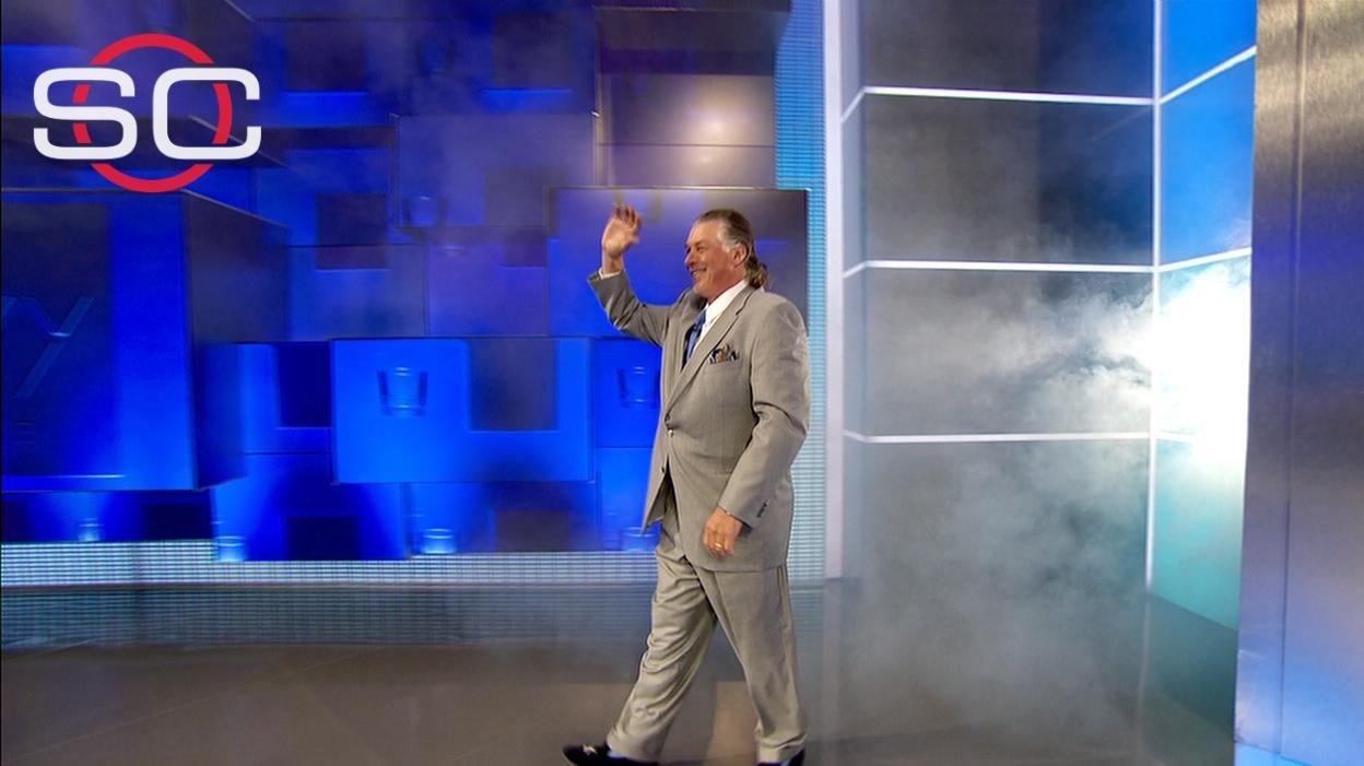 Barry struggles with dramatic entrance - ESPN Video