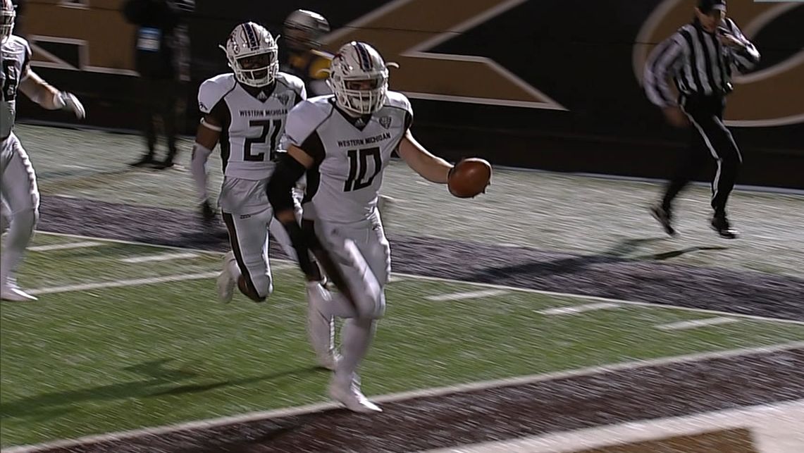 Spillane returns interception for WMU touchdown - ESPN Video