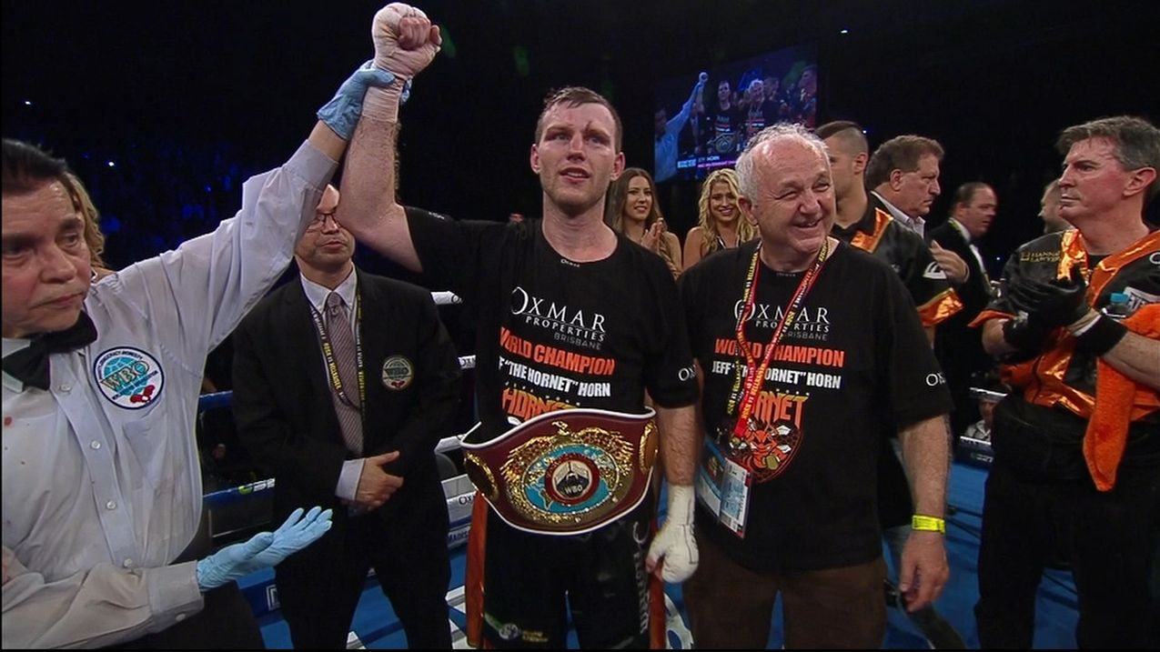 Horn stays undefeated with Corcoran TKO - ESPN Video