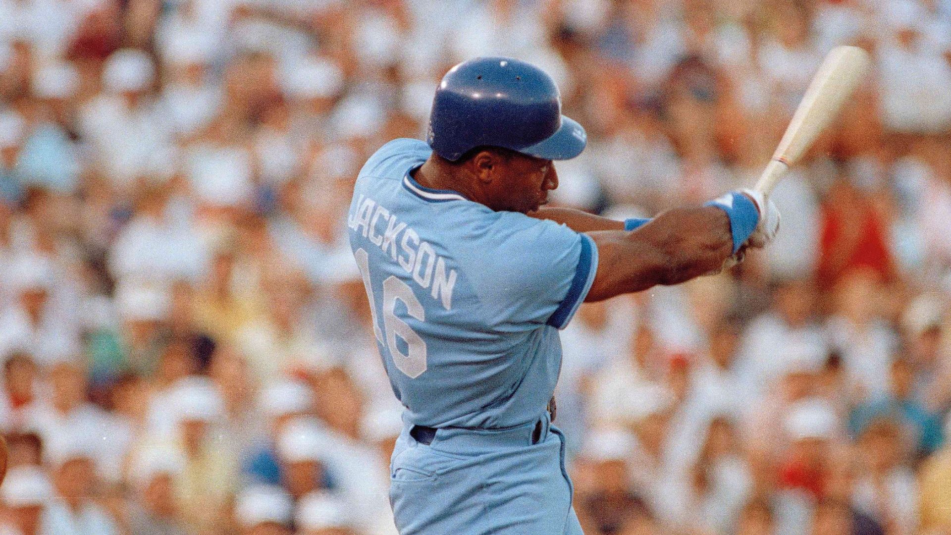 On this date: Bo Jackson signs with Royals - ESPN Video