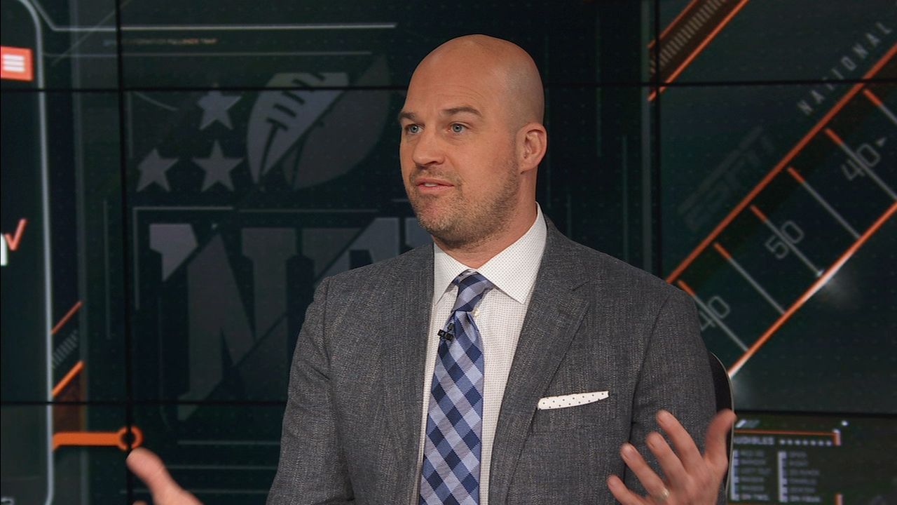 Hasselbeck credits Luck, offensive line with Colts' success - ESPN Video