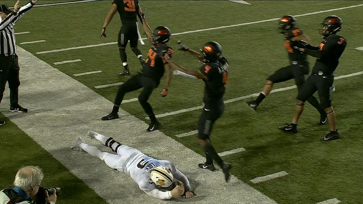 Lock stopped short on 4th-and-1 to seal Cowboys' victory - ESPN Video