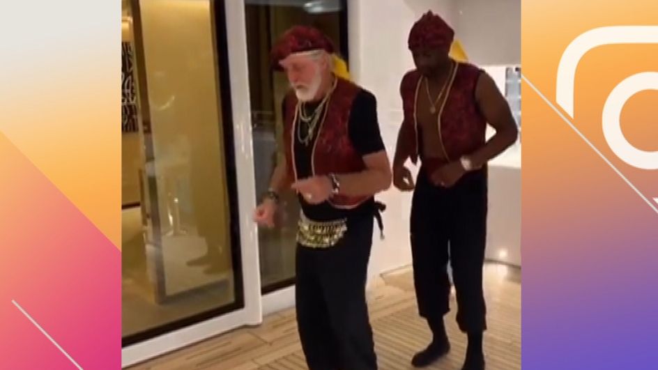 Wade, Riley dance while dressed as Aladdin - ESPN Video