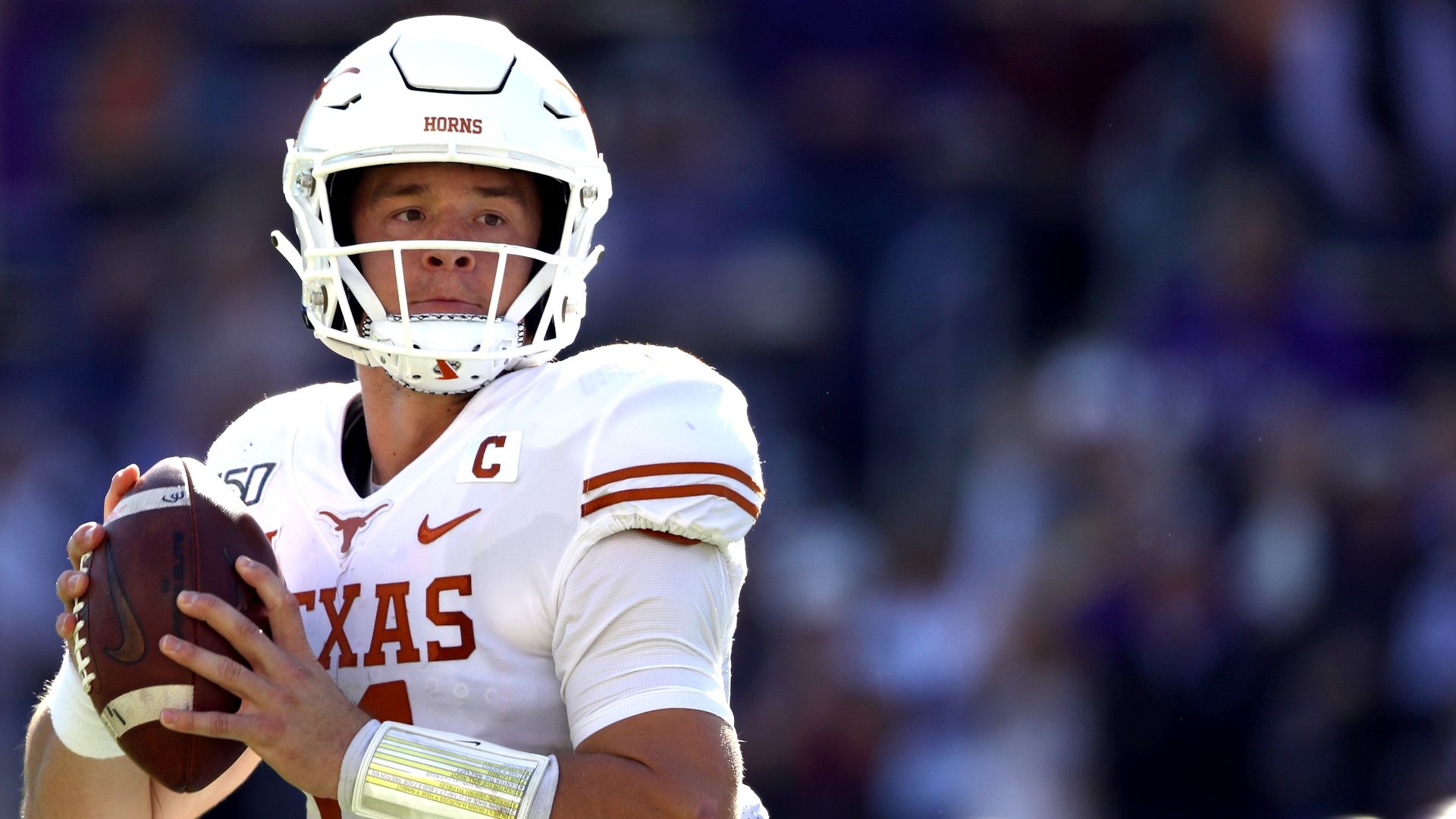 Ehlinger fires a pair of 1st-half TDs - ESPN Video
