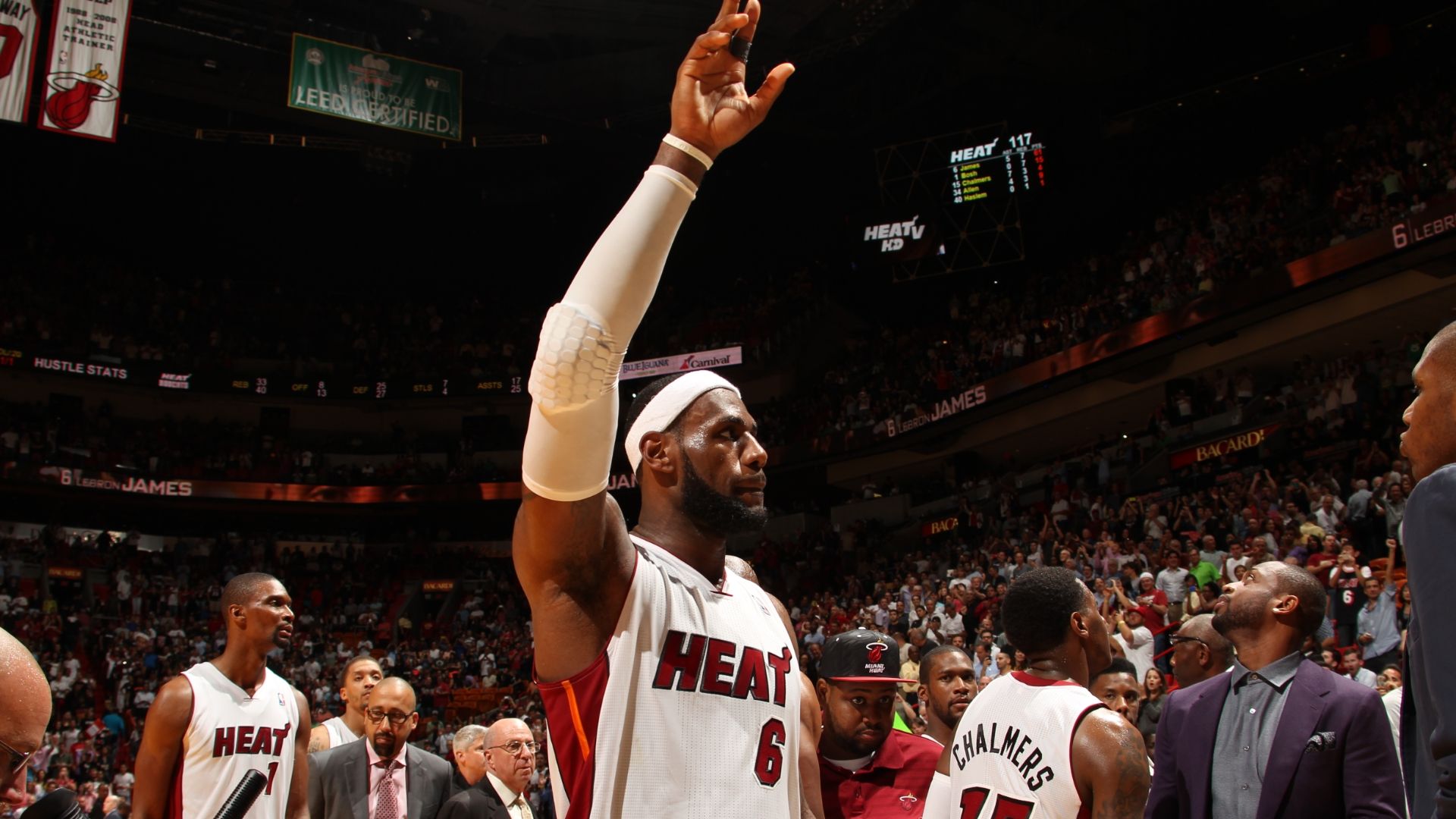 Flashback: LeBron records career-high 61 vs. Kemba, Bobcats - ESPN Video