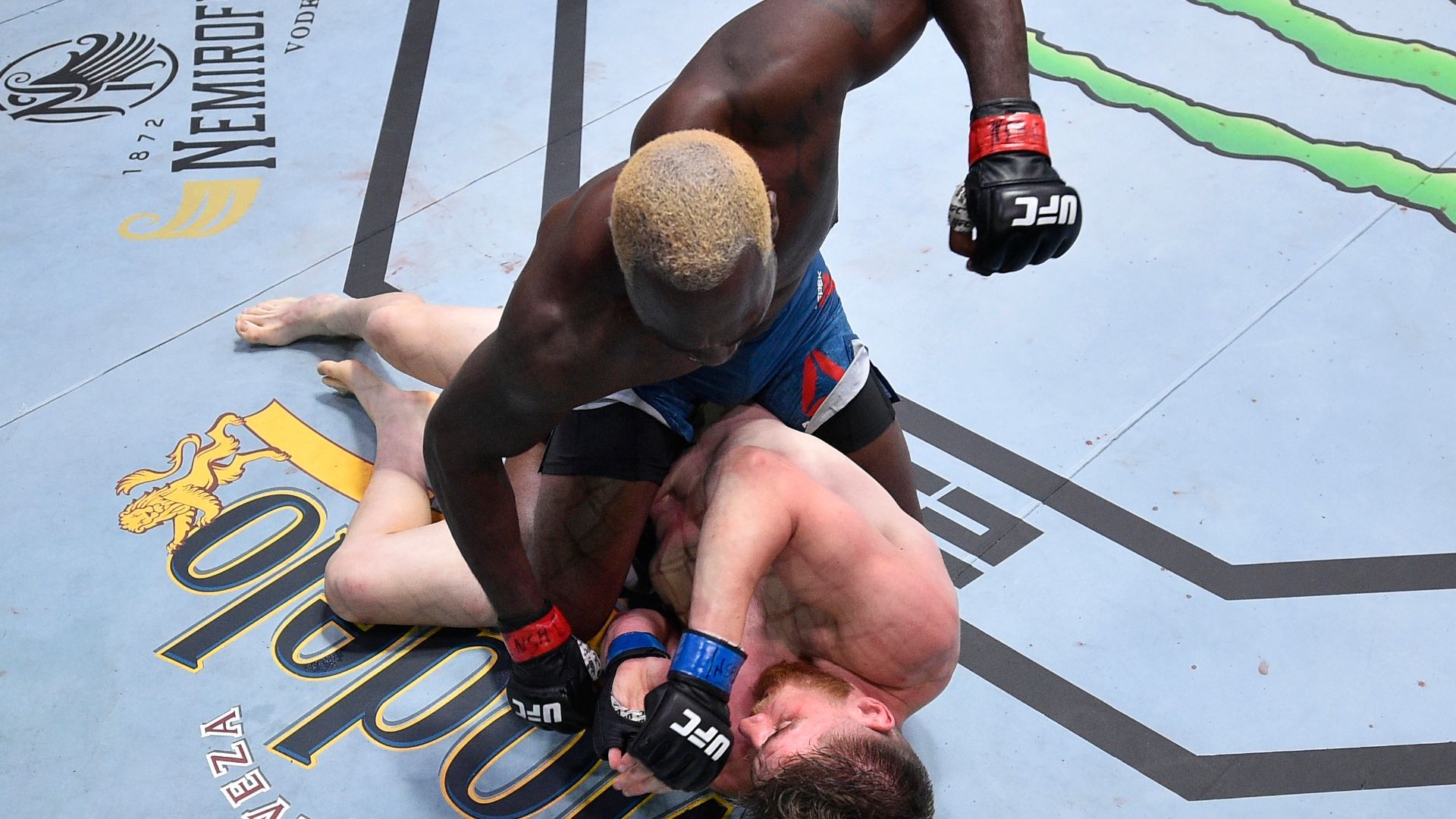 Brunson pummels Shahbazyan at the end of Round 2 - ESPN Video