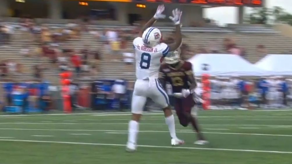 Buechele finds Roberson for long TD grab - ESPN Video