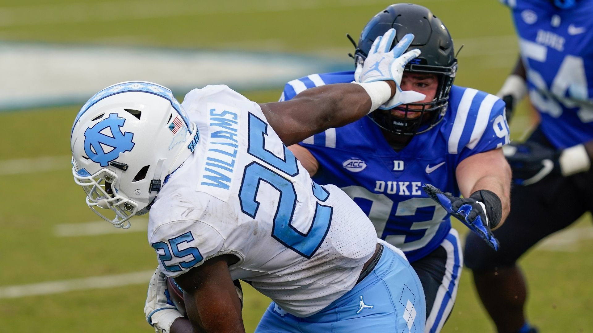 Williams has 4-TD day in big UNC win - ESPN Video