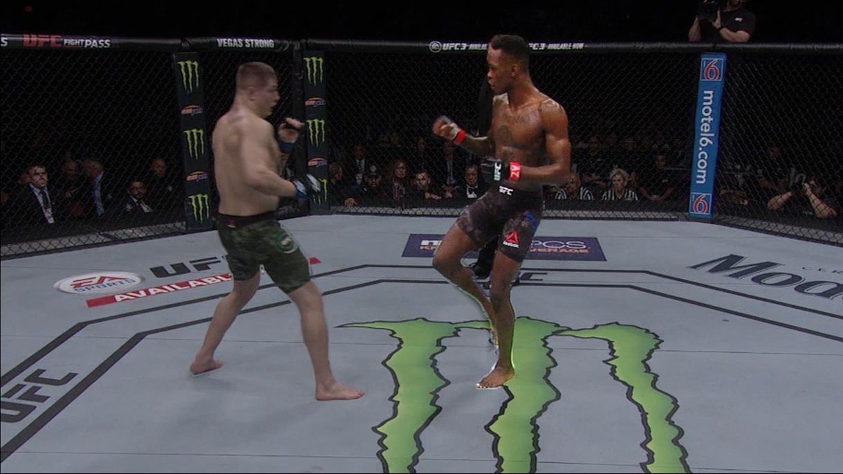 How Adesanya feints to control the distance - ESPN Video