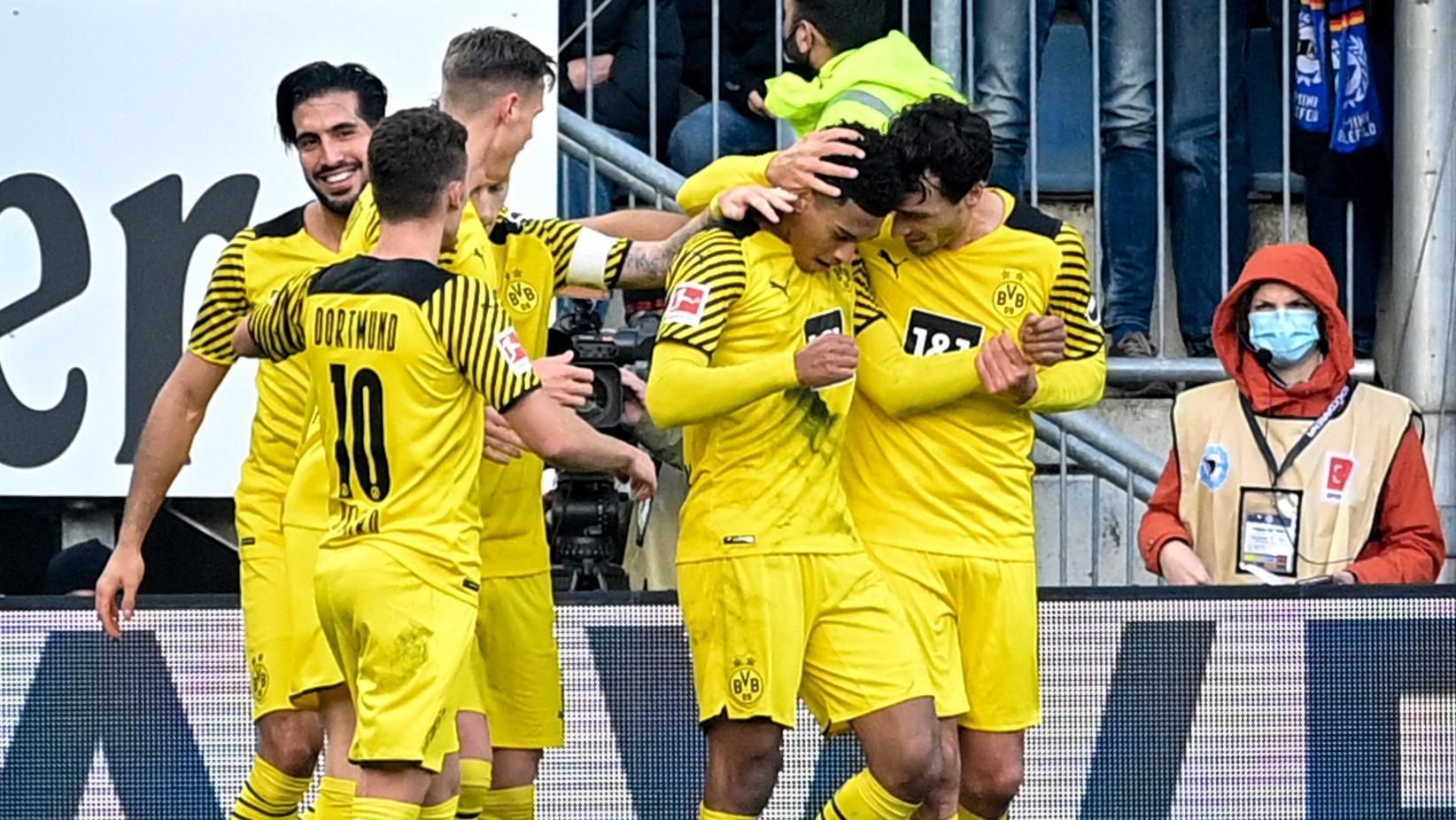 Bellingham slices through Arminia's defense to score a sensational goal ...