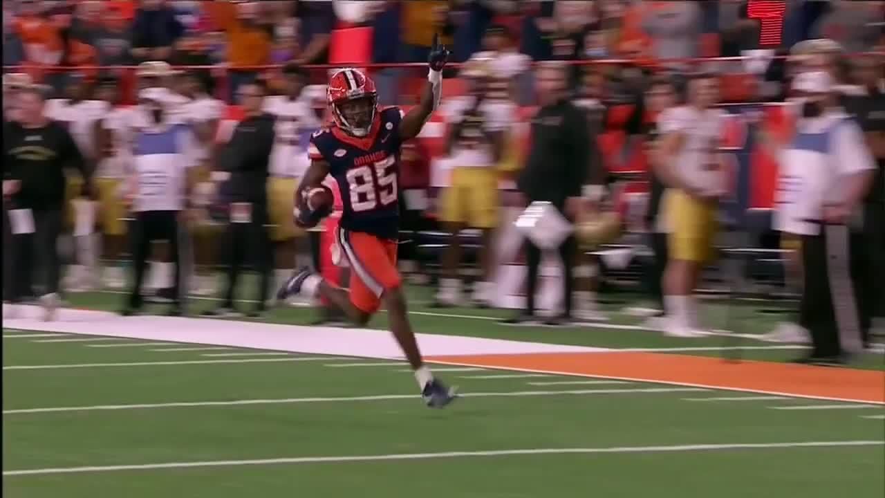 Courtney Jackson goes 64 yards on punt return TD - ESPN Video