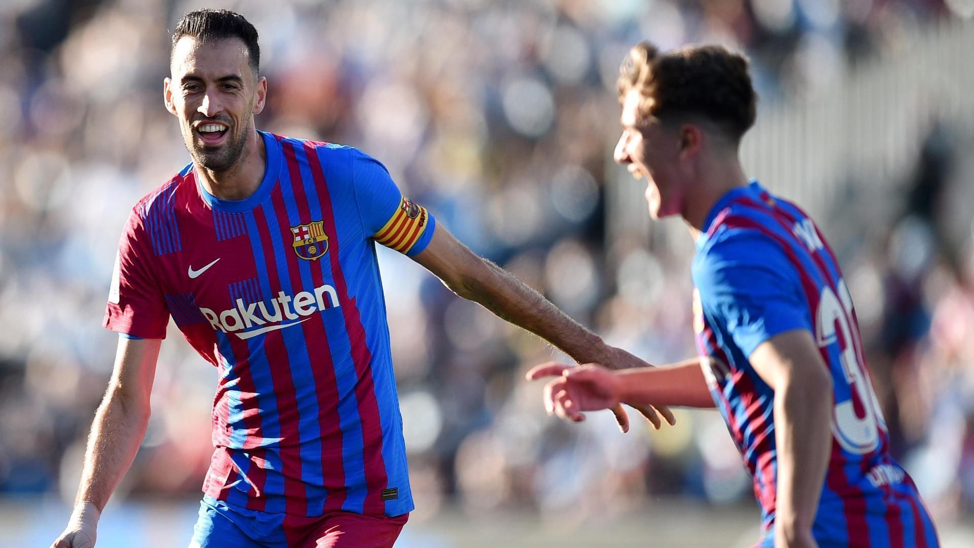 Sergio Busquets buries a shot from outside the box - ESPN Video