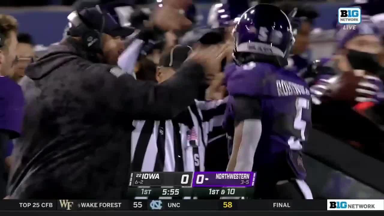 Stephon Robinson Jr. powers past defense for 24-yard rush - ESPN Video