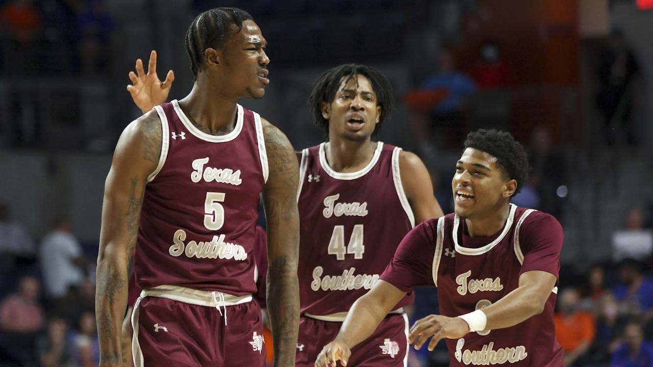 Texas Southern upsets No. 20 Florida for its first win of the season ...