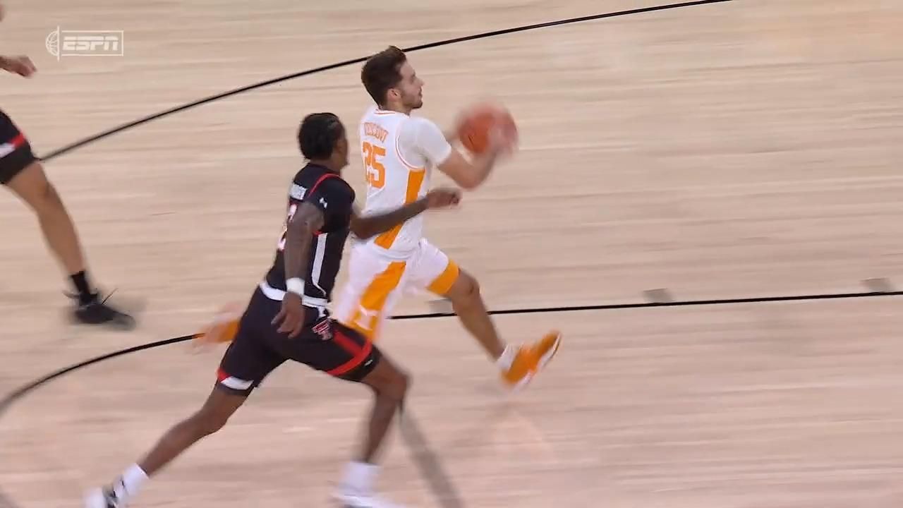 Davion Warren makes a spectacular block vs. Tennessee - ESPN Video