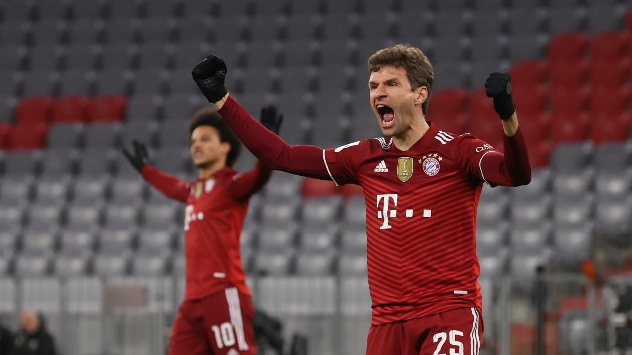 Muller's tap in gives Bayern the lead - ESPN Video