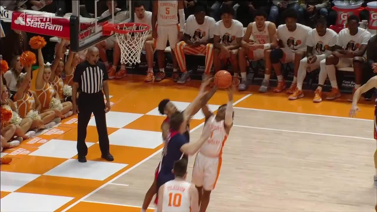John Fulkerson scores huge basket late for Tennessee - ESPN Video