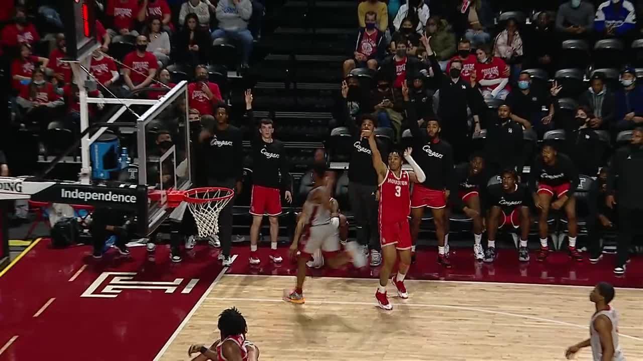 Ramon Walker beats the shot clock buzzer - ESPN Video
