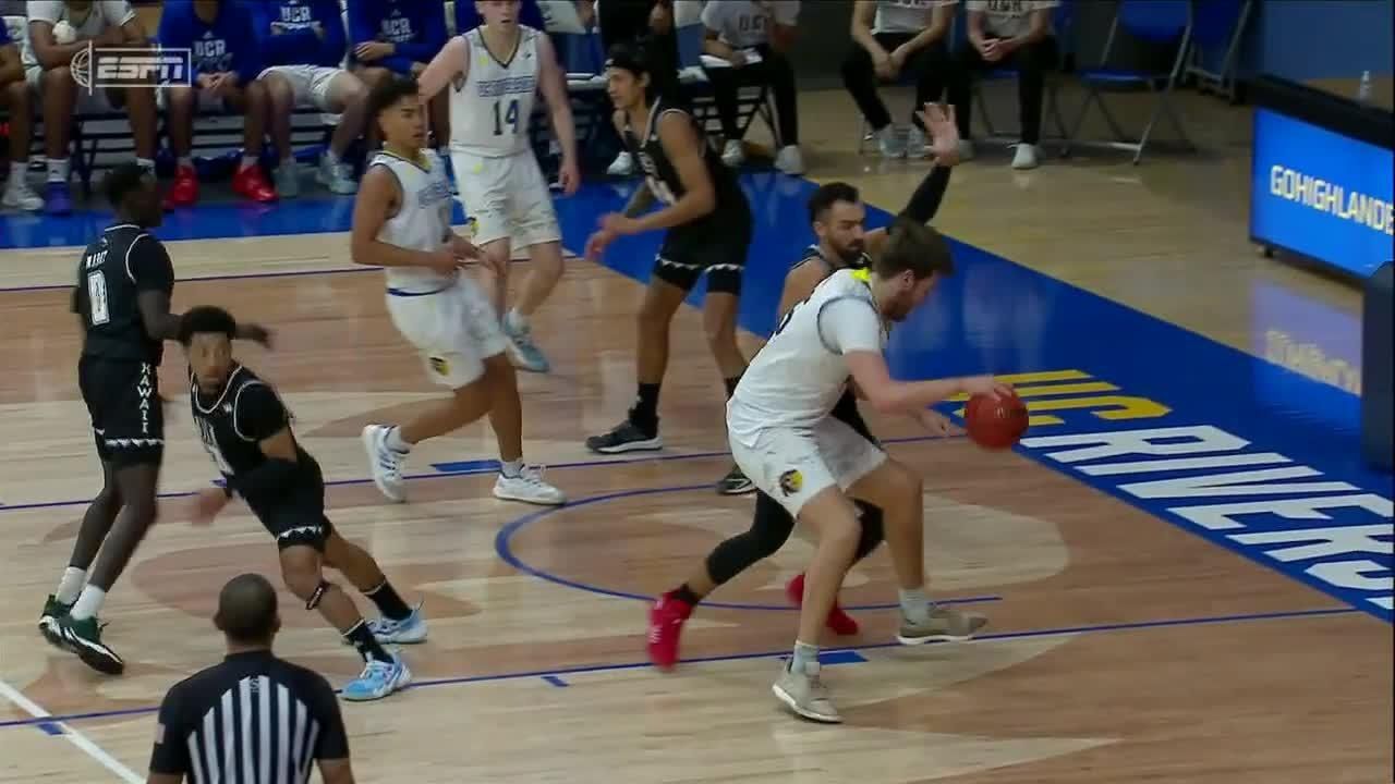 Callum McRae goes to work in the paint for the and-1 - ESPN Video