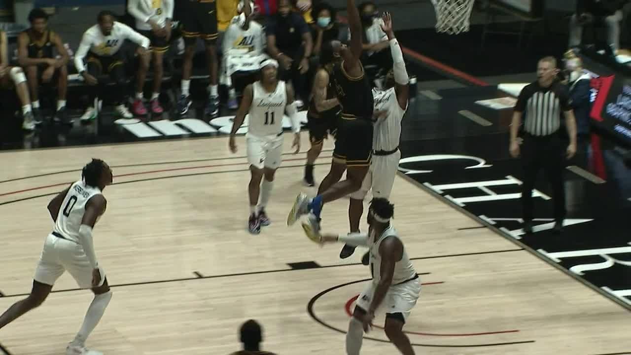 Marcus Watson slams it home over defender - ESPN Video