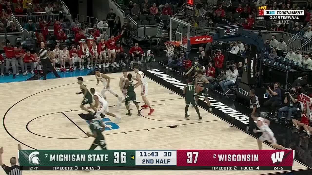 Marcus Bingham Jr. with the dunk off the breakaway - ESPN Video