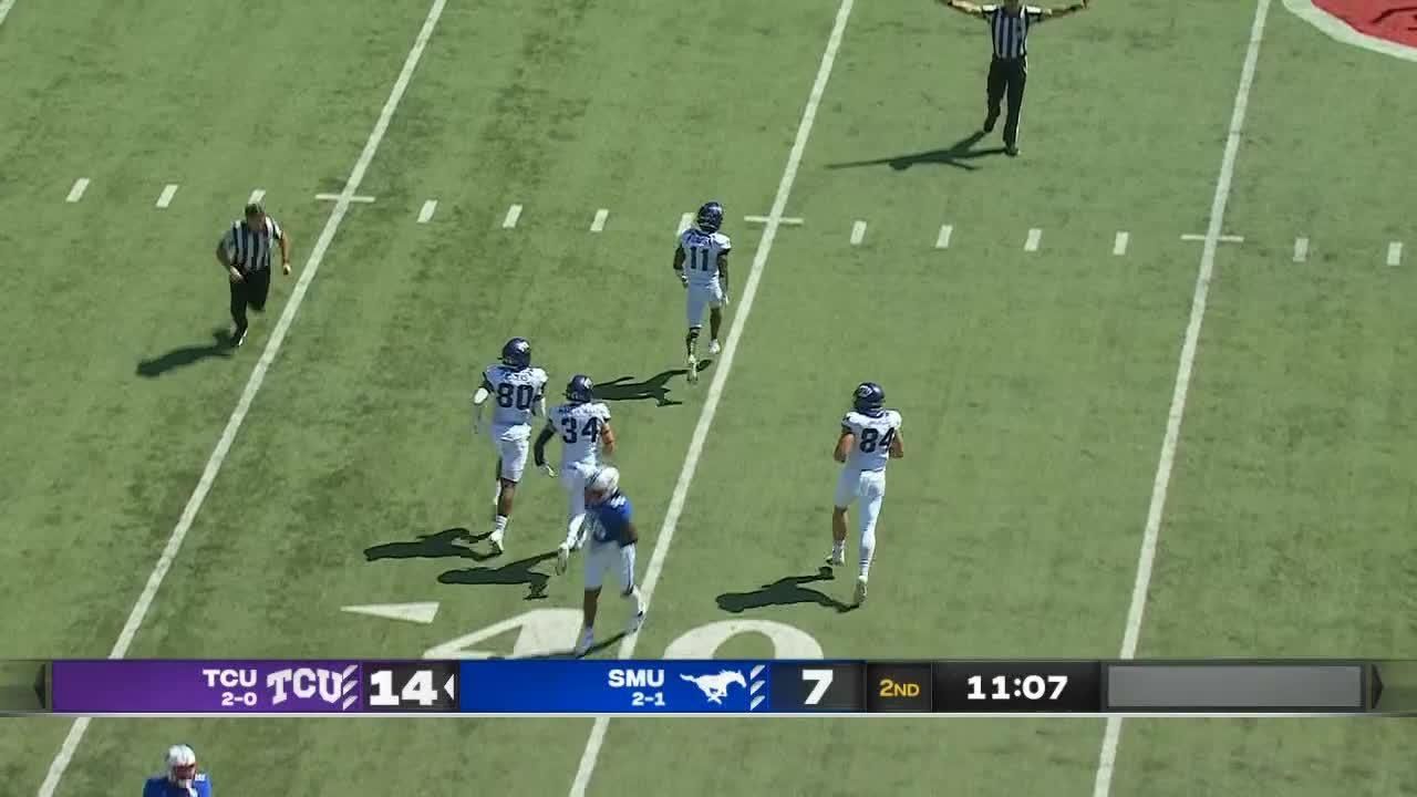 Derius Davis turns on the jets for a TCU kick return - ESPN Video