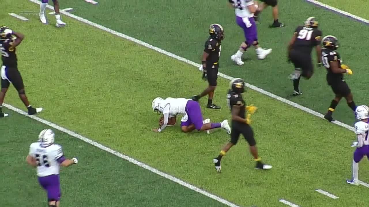 Todd Centeio goes 18-yard on impressive run - ESPN Video