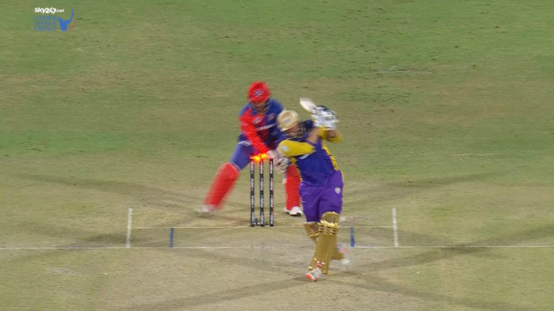 WATCH - Tambe knocks Bresnan - ESPN Video