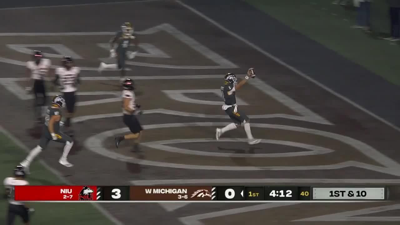 Treyson Bourguet runs for 16-yard touchdown - ESPN Video
