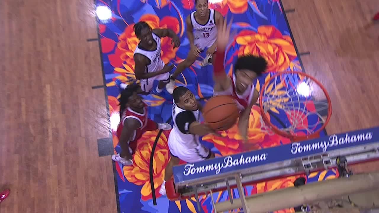 Justice Sueing with the massive block at the rim - ESPN Video