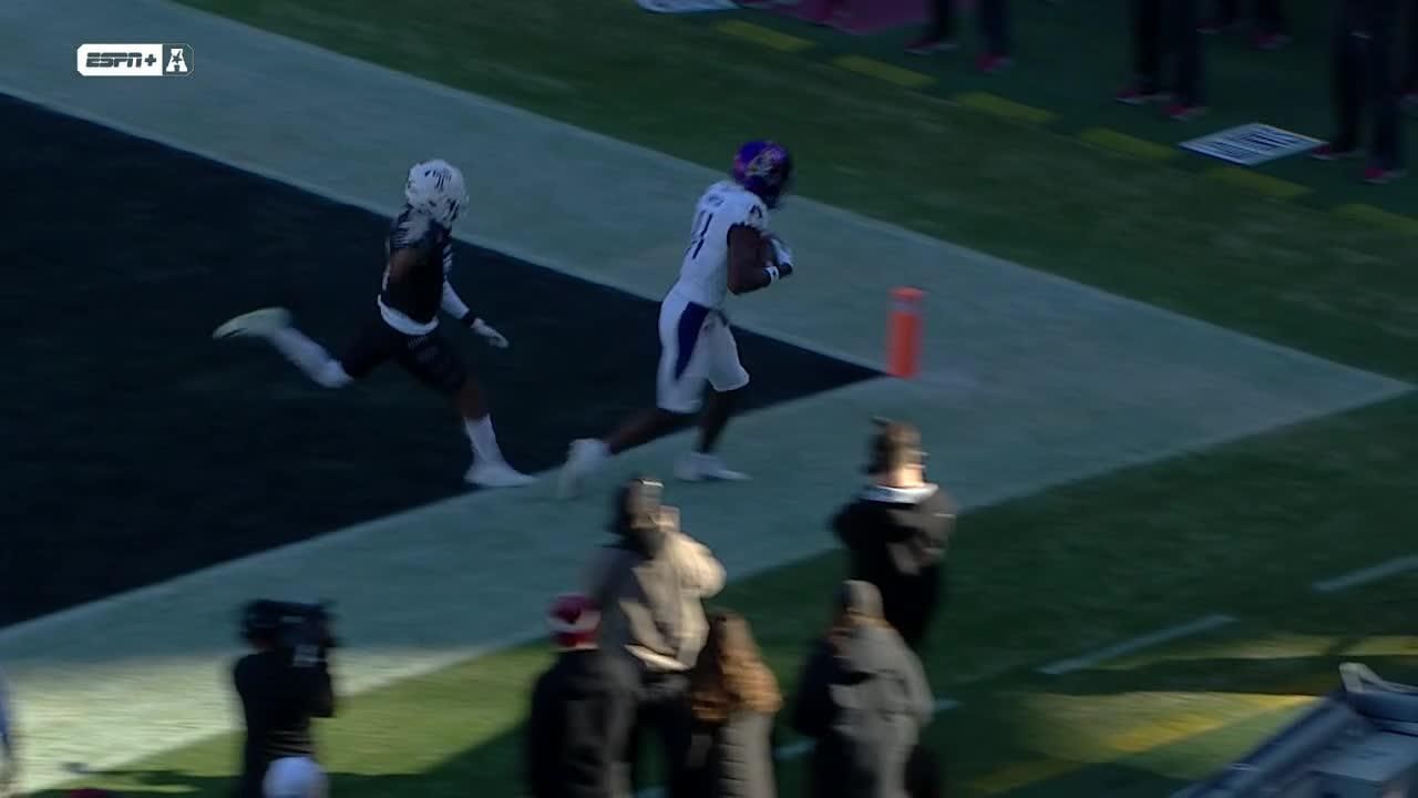 Holton Ahlers launches a dime to Isaiah Winstead for a ECU TD - ESPN Video