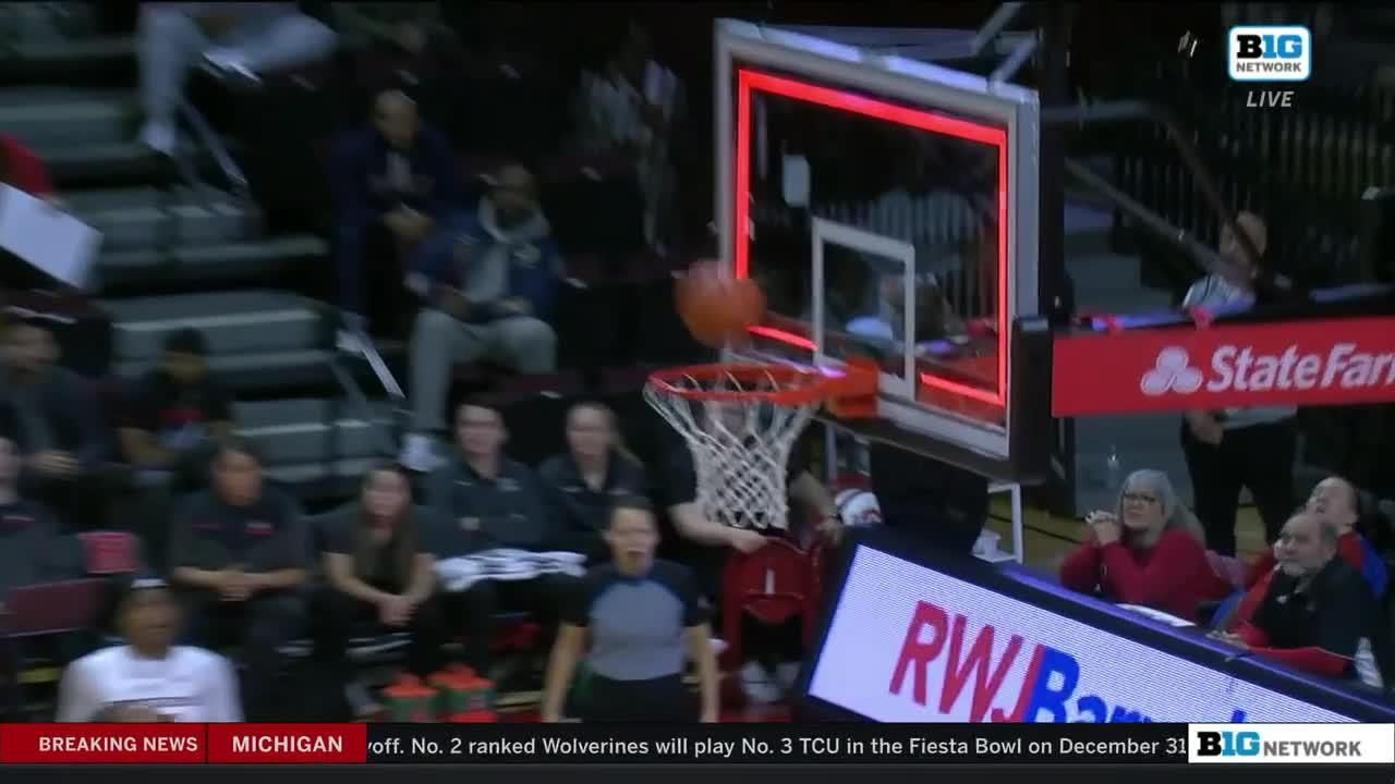 Kaylene Smikle's 3 beats the halftime buzzer - ESPN Video