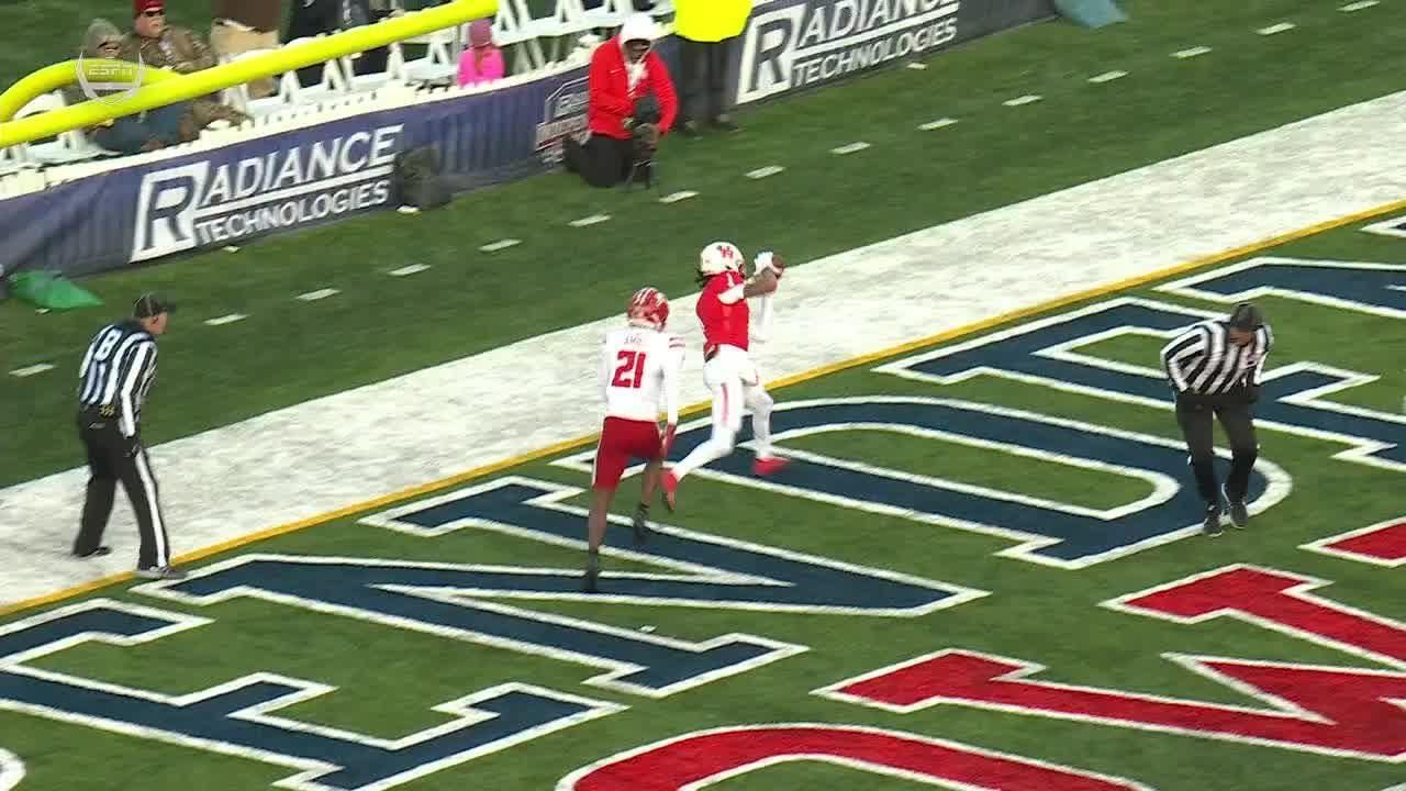 Nathaniel Dell reels in Houston TD - ESPN Video