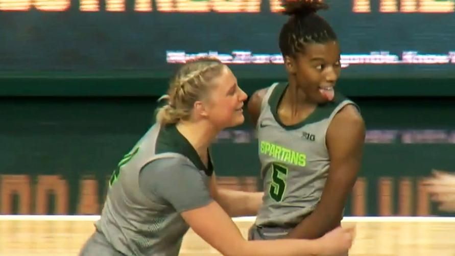 Kamaria McDaniel sinks half-court buzzer-beater for MSU - ESPN Video