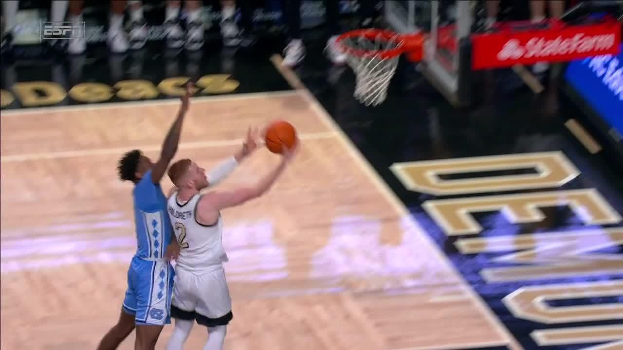 Cameron Hildreth grabs the steal and the layup - ESPN Video
