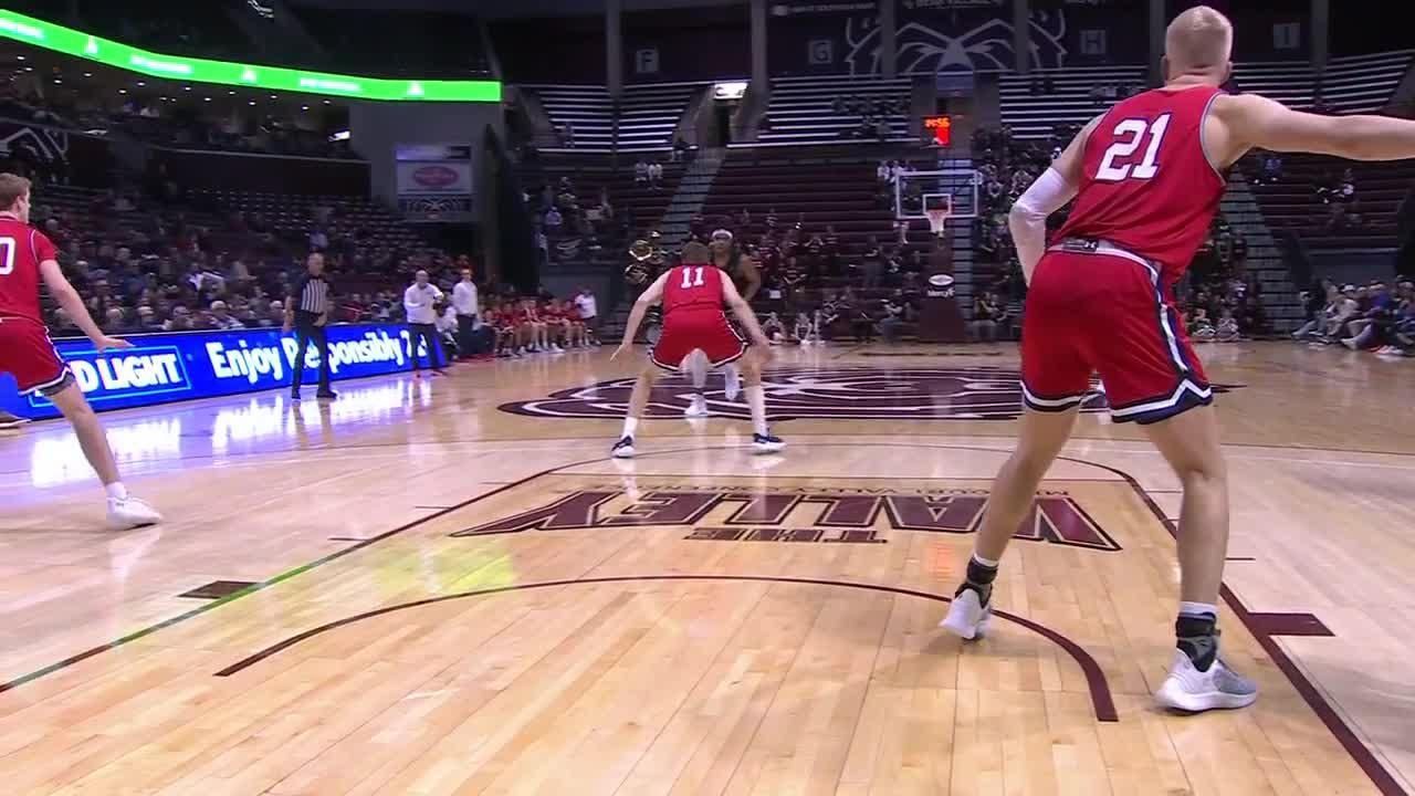 Donovan Clay with the and-1 bucket - ESPN Video