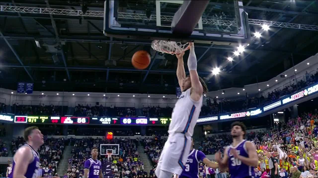 Issa Muhammad gets up for alley-oop dunk vs. Grand Canyon Antelopes ...