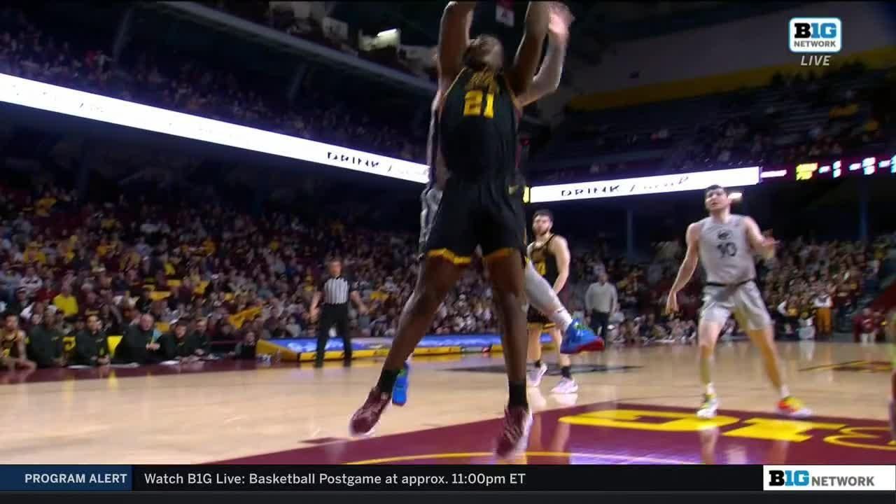 Pharrel Payne gets the hoop and the harm - ESPN Video