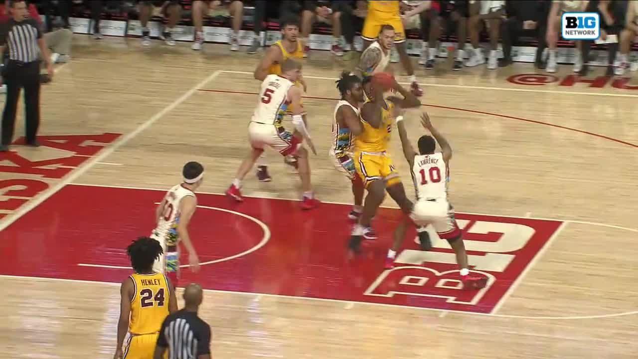 Pharrel Payne drains the jump shot - ESPN Video