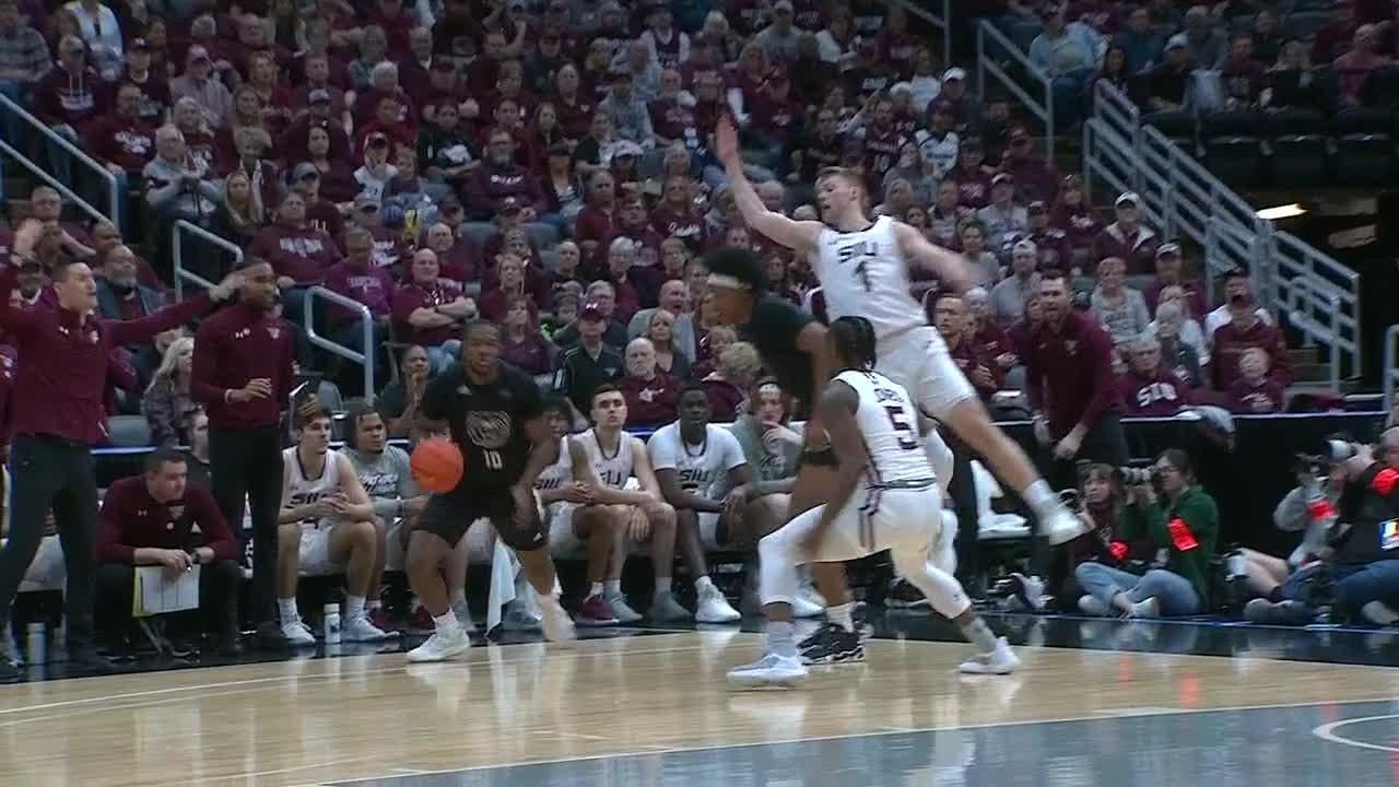 Damien Mayo Jr. gets the layup to fall vs. Southern Illinois Salukis ...