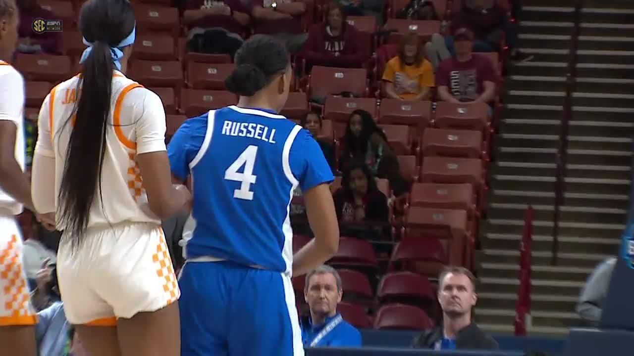 Eniya Russell denies Tennessee Lady Volunteers with swat - ESPN Video